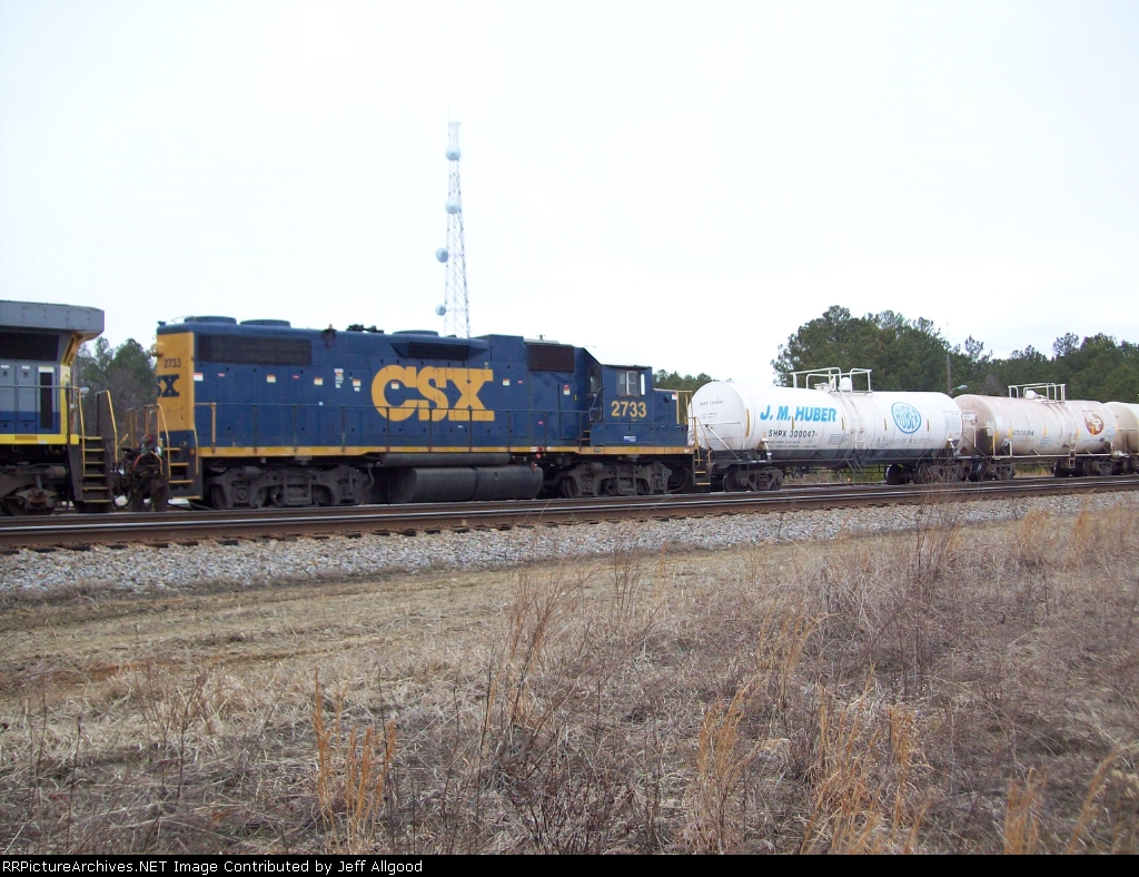 CSX 2733